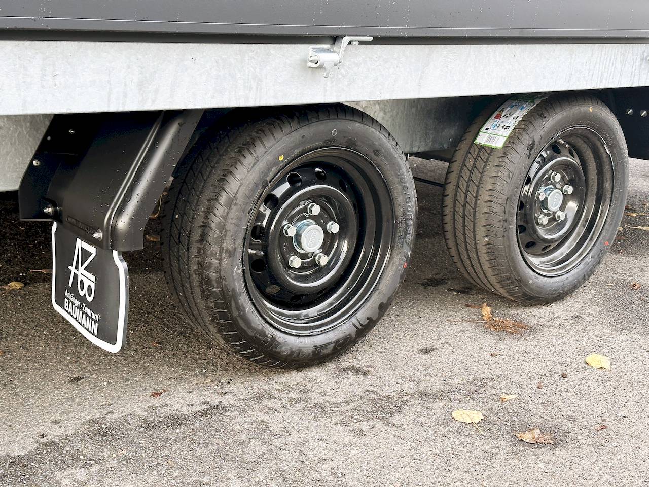 HAPERT Anhänger Azure H-2 | BLACK EDITION 405x180x30cm 2700kg Hochlader NFW | Anhänger-Zentrum ...